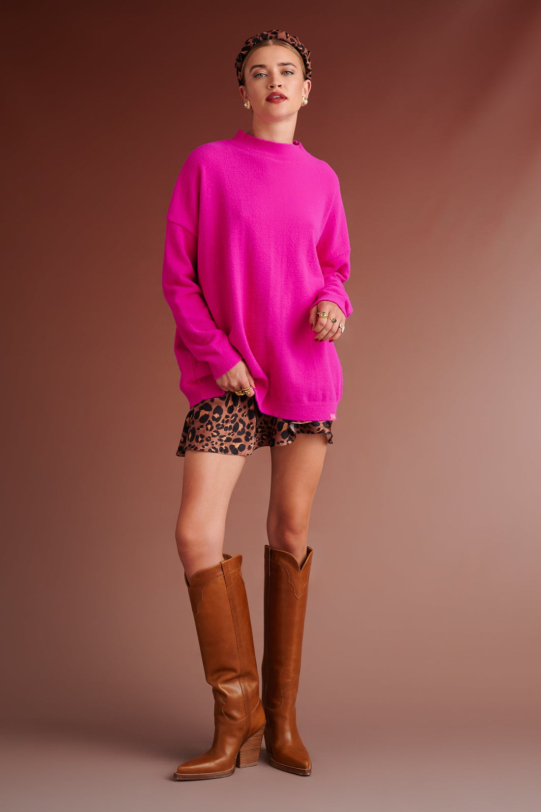 View All >> – Karavan Clothing