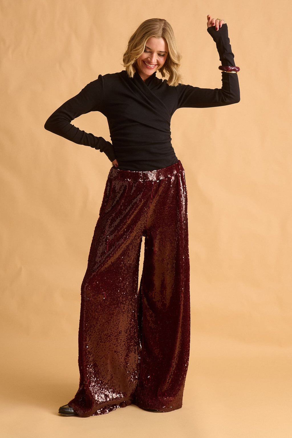 Shannon Top (Black) – Karavan Clothing