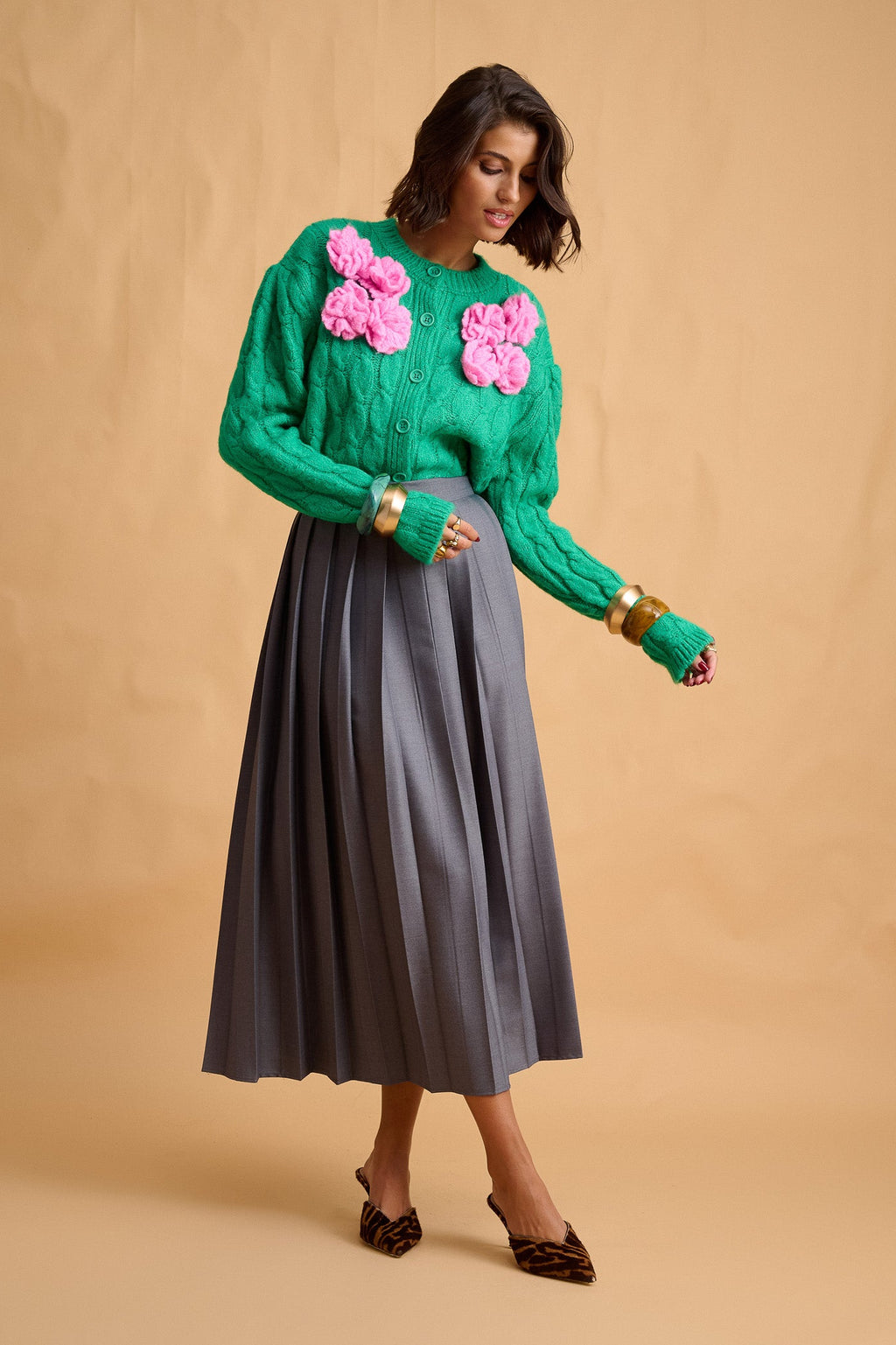 Leslie Cardigan (Green) – Karavan Clothing